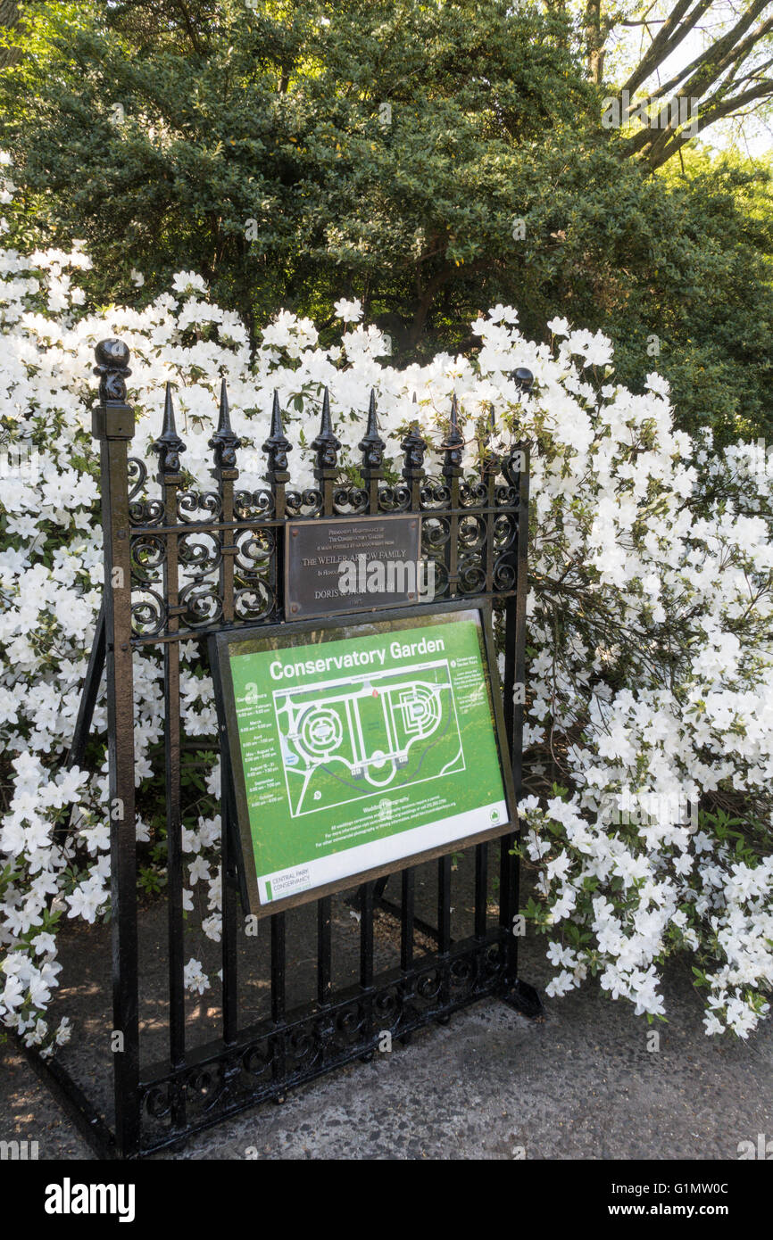 Map of the garden hi-res stock photography and images - Alamy