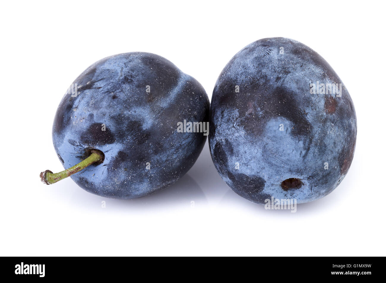 White plums hi-res stock photography and images - Alamy
