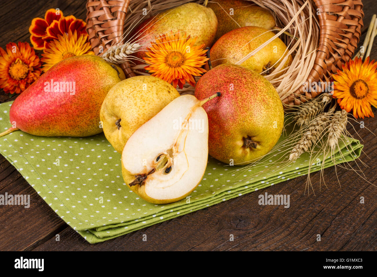 Fall pears hi-res stock photography and images - Alamy