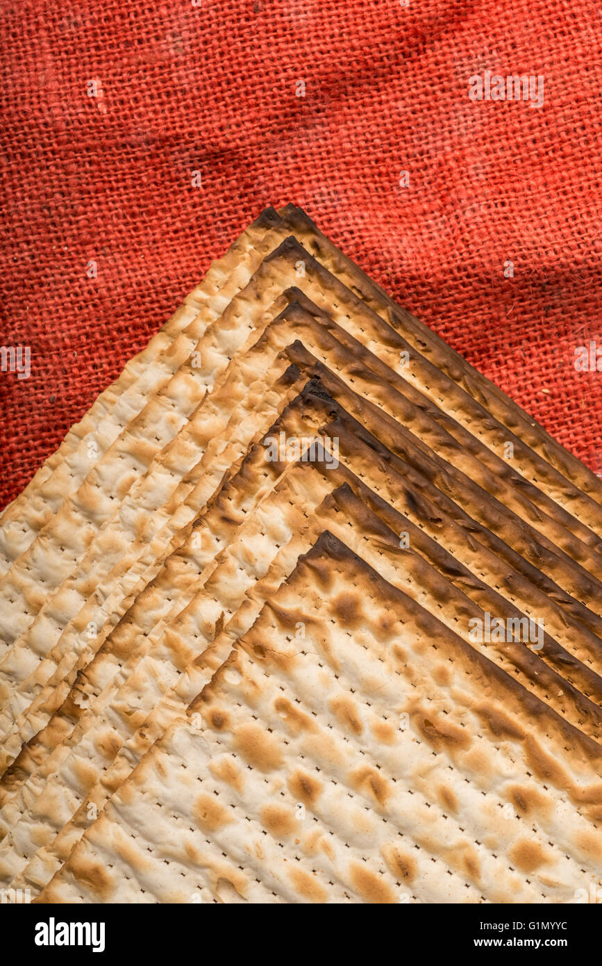 Passover seder table hi-res stock photography and images - Alamy