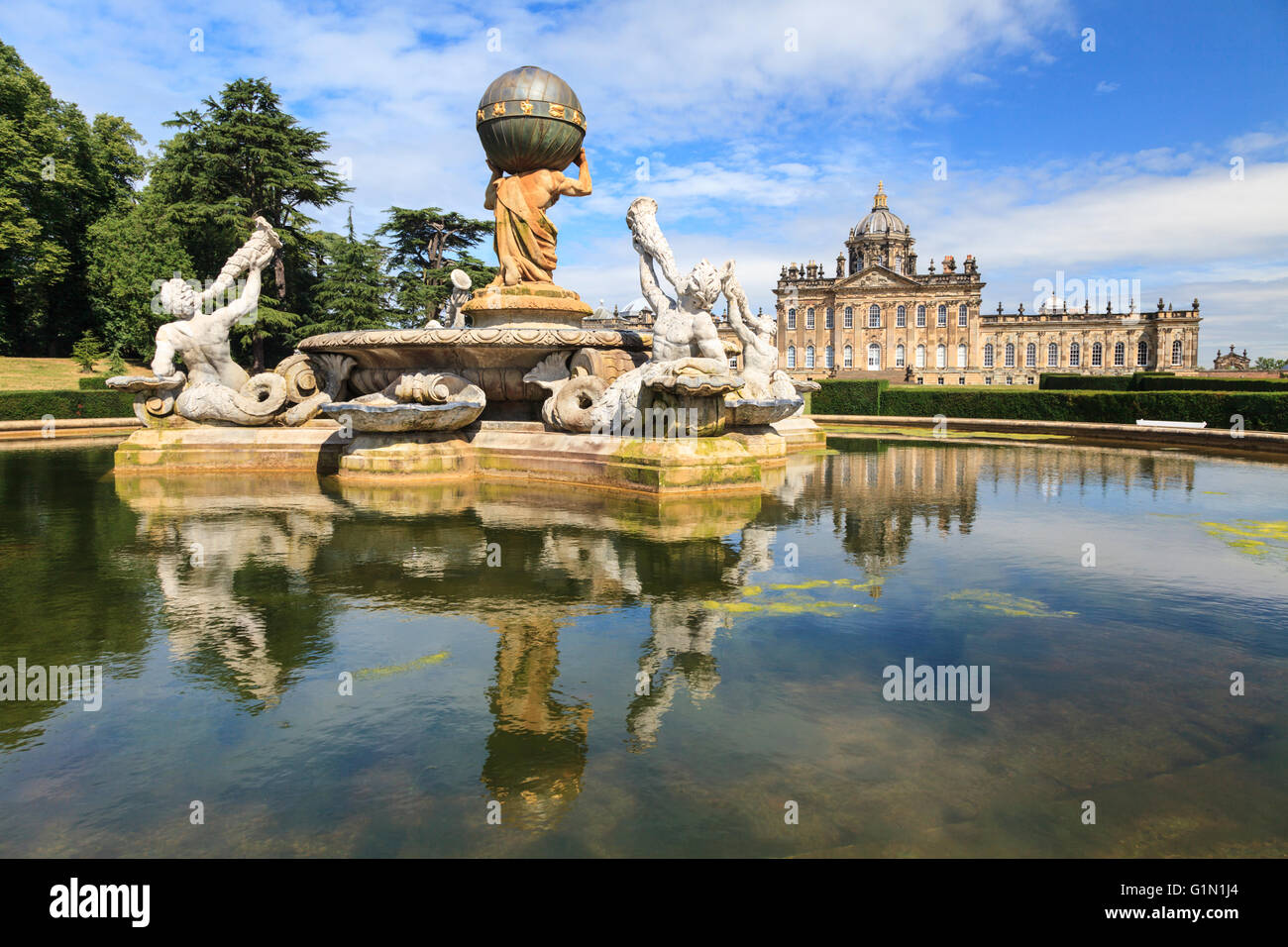 The Atlas Fountain with Castle Howard in the background, Yorkshire ...