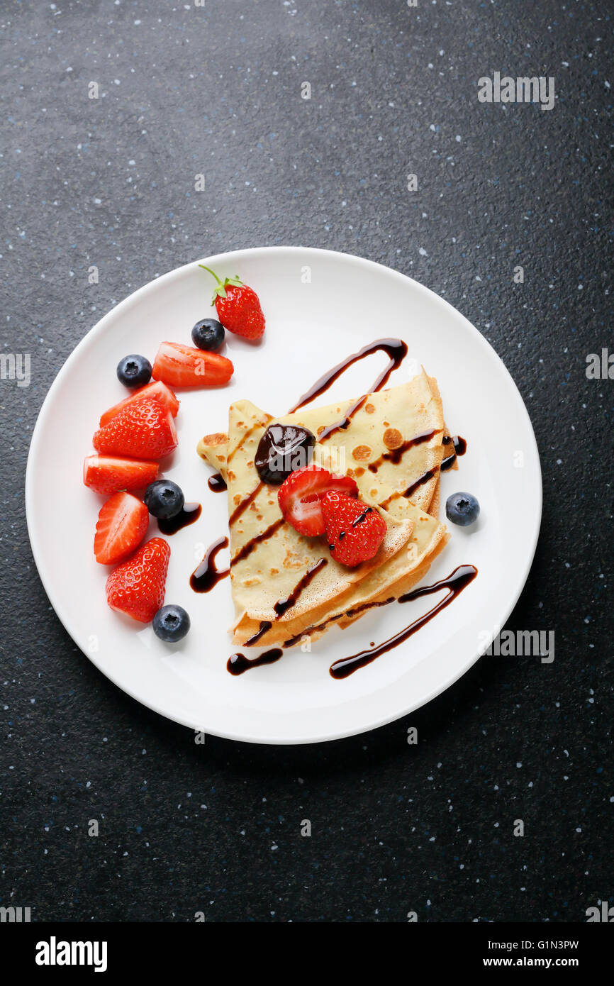 French crepes berries top hi-res stock photography and images - Alamy