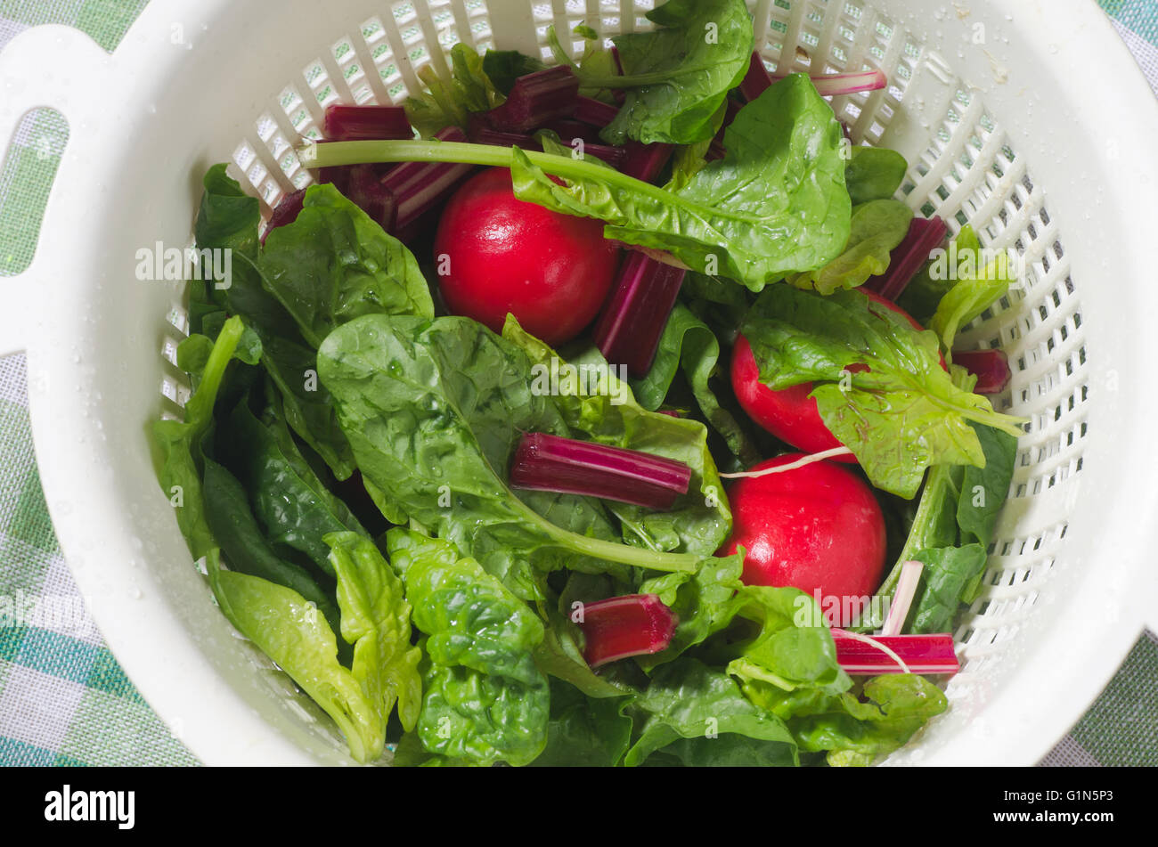 Red leafy vegetables hi-res stock photography and images - Alamy
