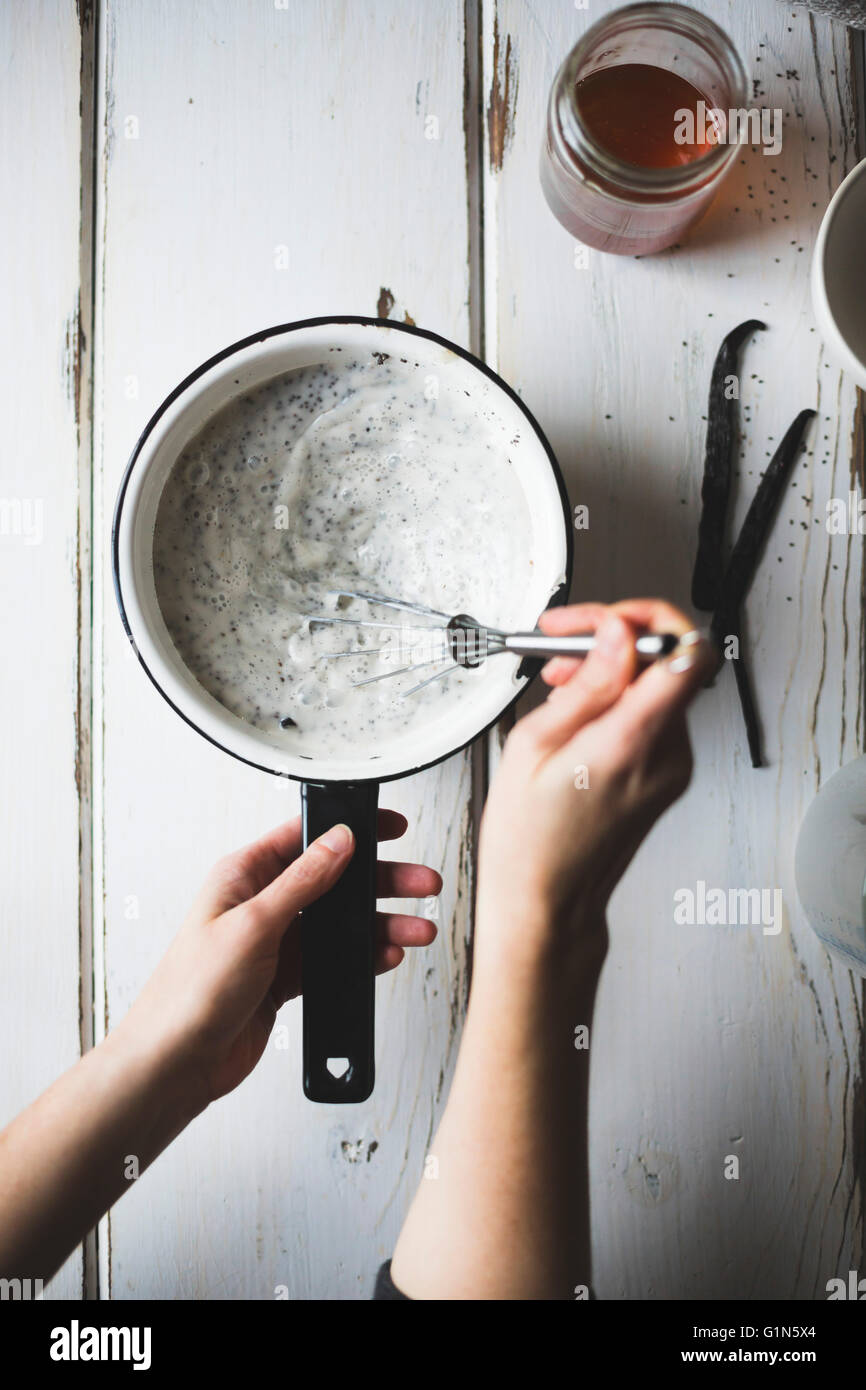 Whisking food hi-res stock photography and images - Alamy