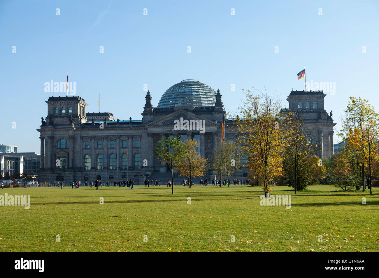 German parliament house hi-res stock photography and images - Alamy