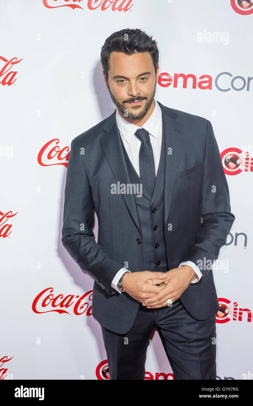 Actor Jack Huston, recipient of the Rising Star of the Year Award ...