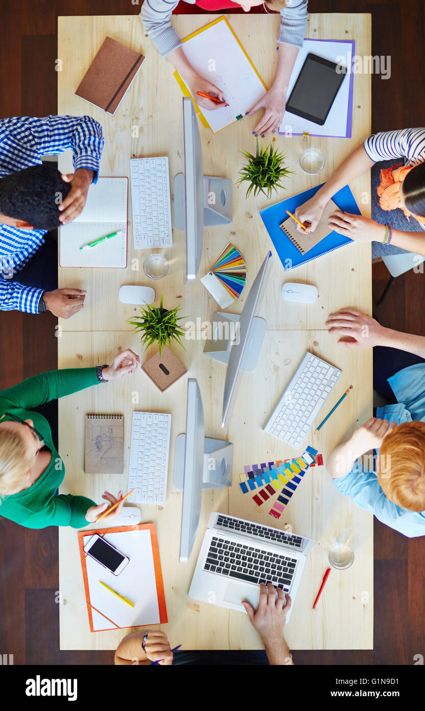 Planning team hi-res stock photography and images - Alamy