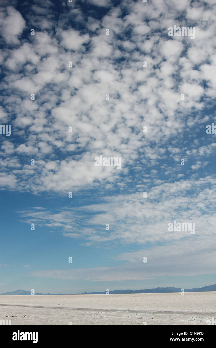 The sky blue with flat clouds hi-res stock photography and images - Alamy