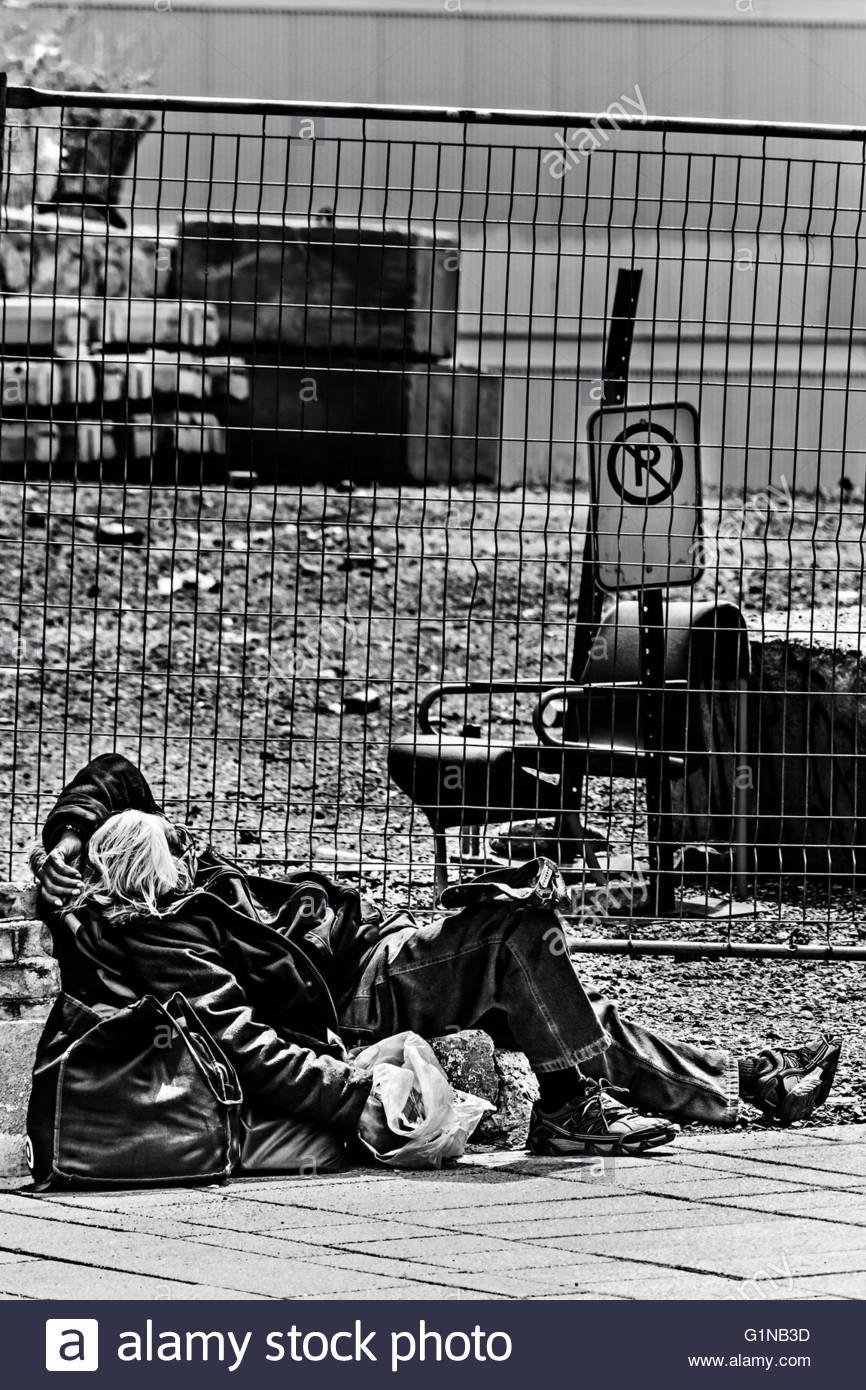 Homeless Black Man Stock Photos & Homeless Black Man Stock Images - Alamy