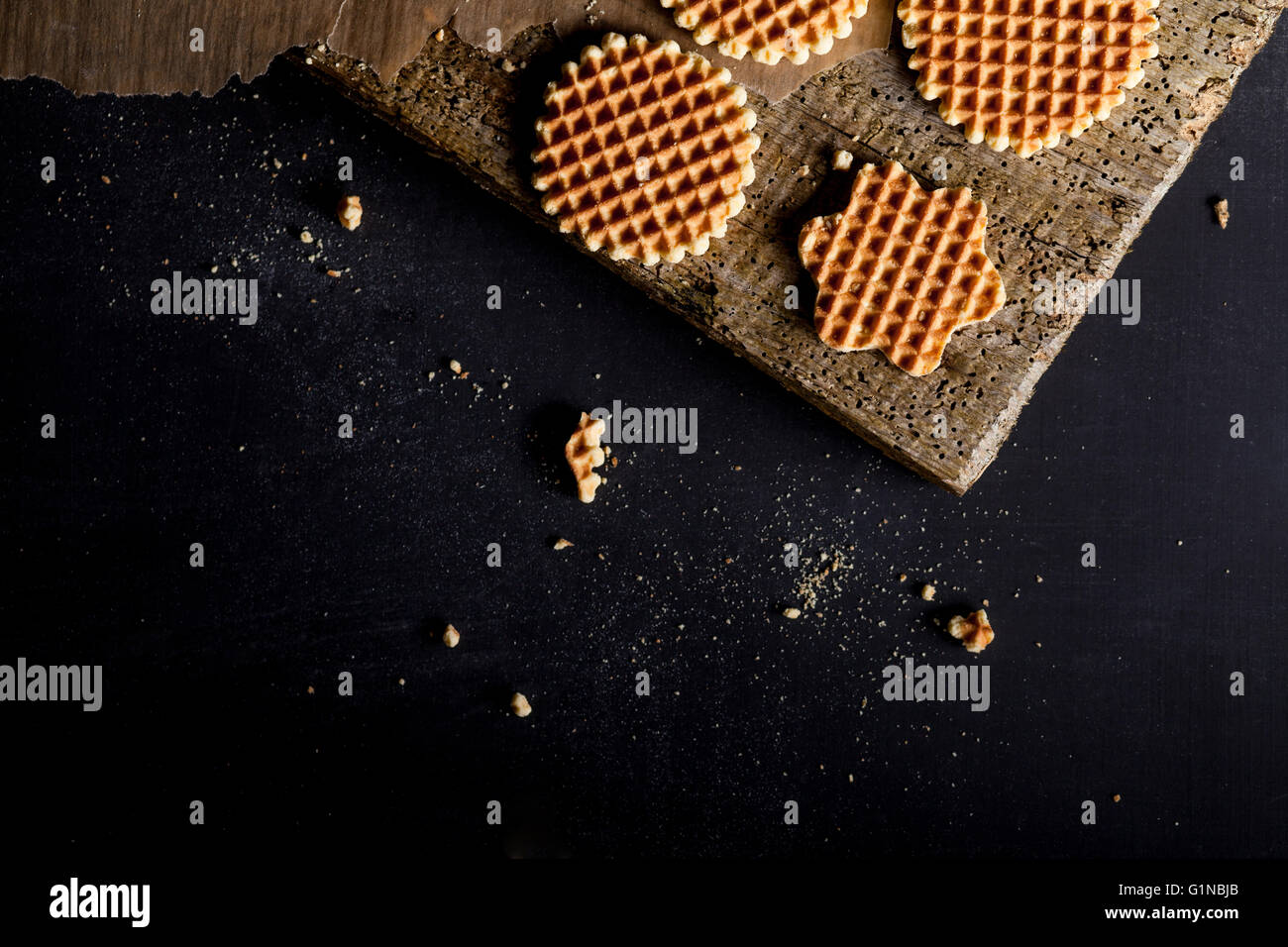 Waffle paper hi-res stock photography and images - Alamy