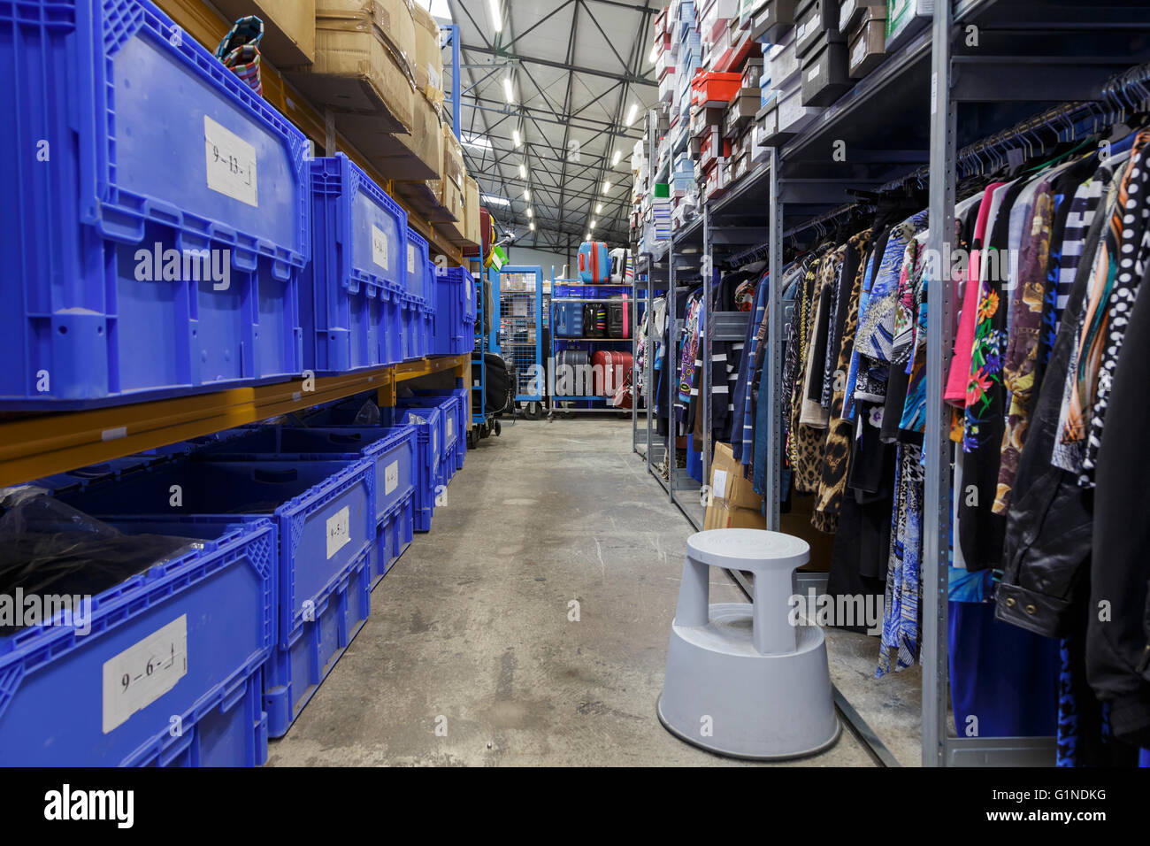 Warehouse processing complete Stock Photo - Alamy
