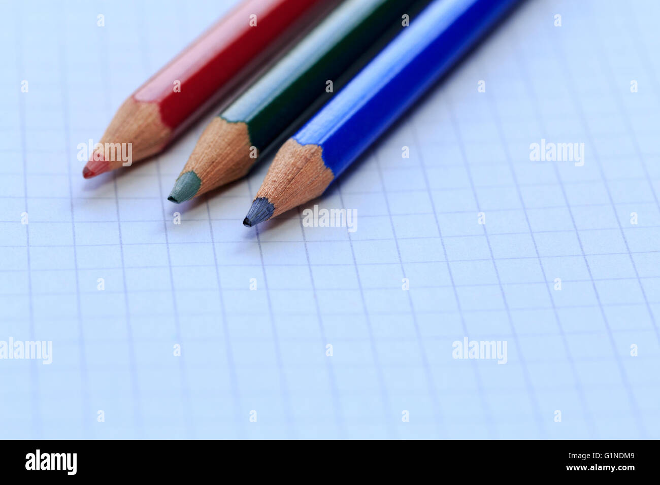 colored pencils in the primary colors Stock Photo - Alamy