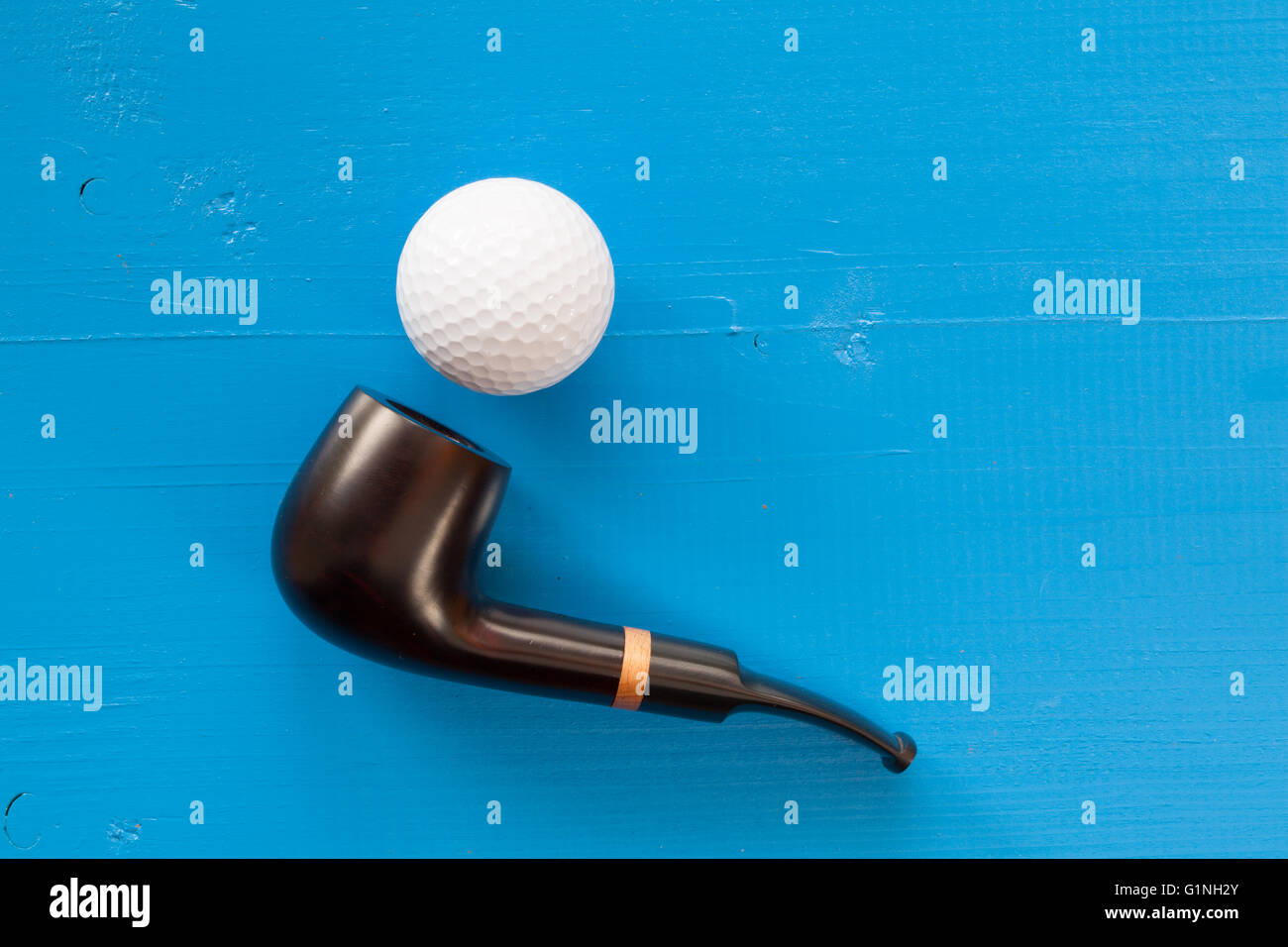 Wooden golf club ball vintage hi-res stock photography and images - Alamy