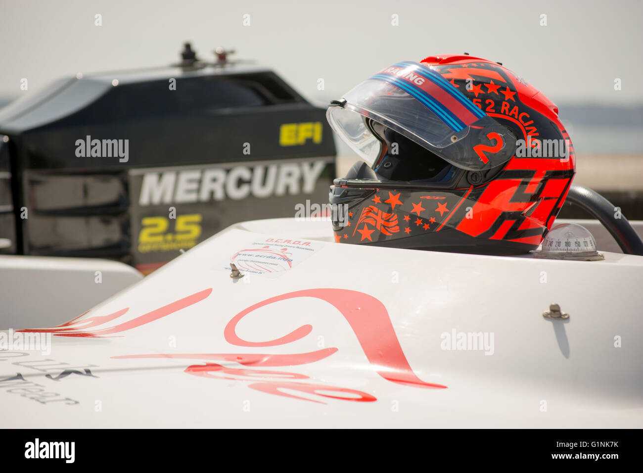 Powerboat racing hi-res stock photography and images - Alamy