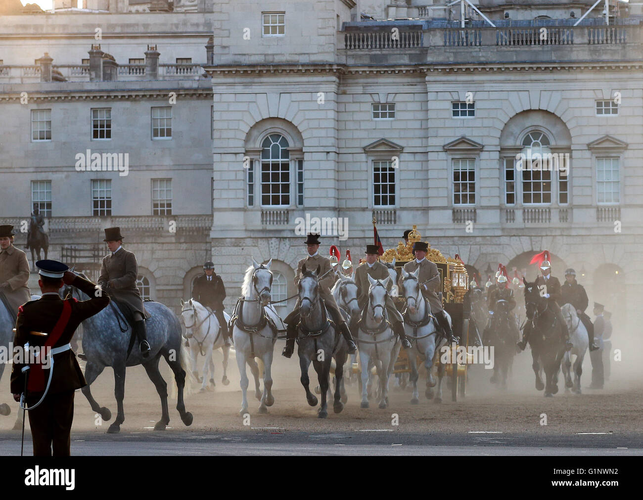 Irish state coach hi-res stock photography and images - Alamy