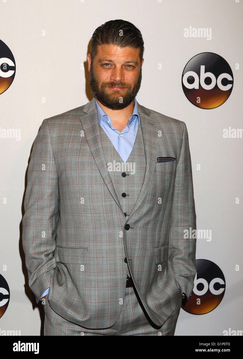 New York, USA. 17th May, 2016. Actor JAY R. FERGUSON attends 2016 ABC ...