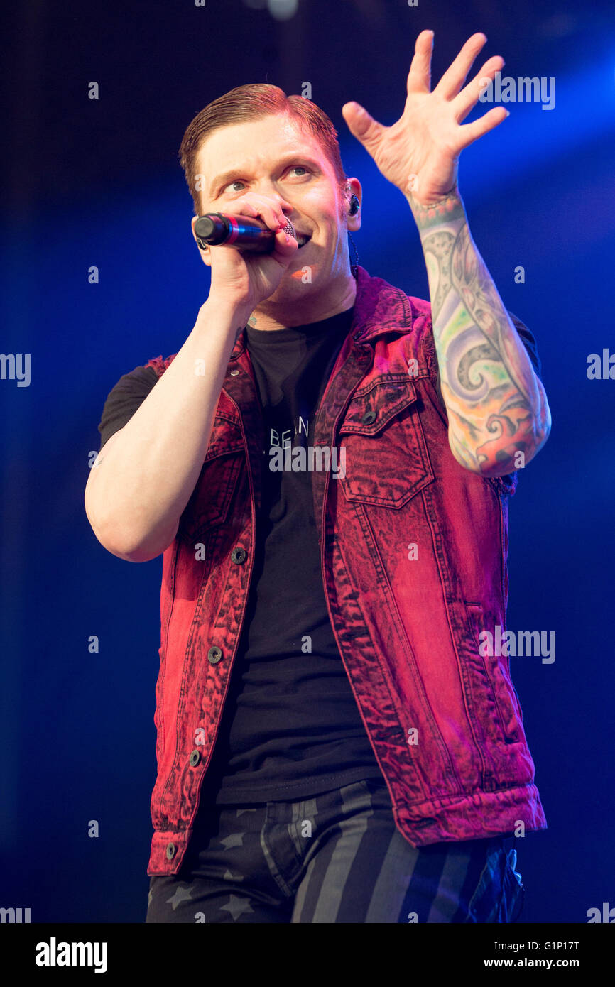 May 14, 2016 - Somerset, Wisconsin, U.S - Singer BRENT SMITH of ...