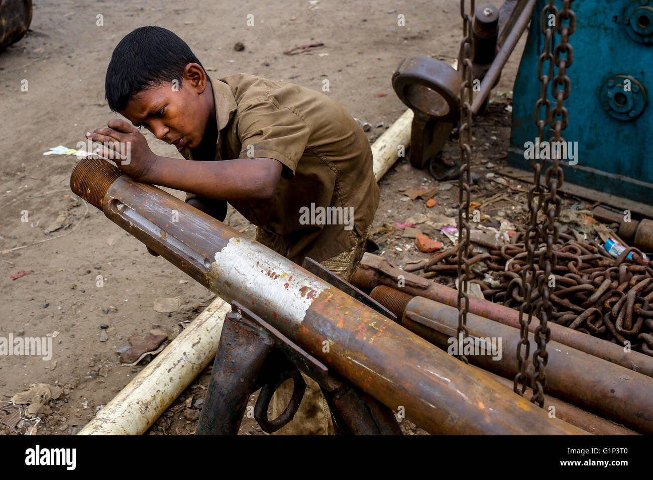 Extreme conditions industry hi-res stock photography and images - Alamy