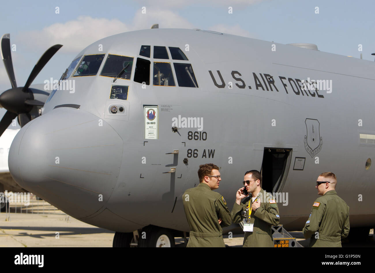 Hercules aerospace hi-res stock photography and images - Alamy