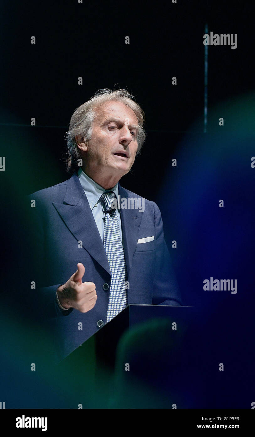 Ceo alitalia hi-res stock photography and images - Alamy