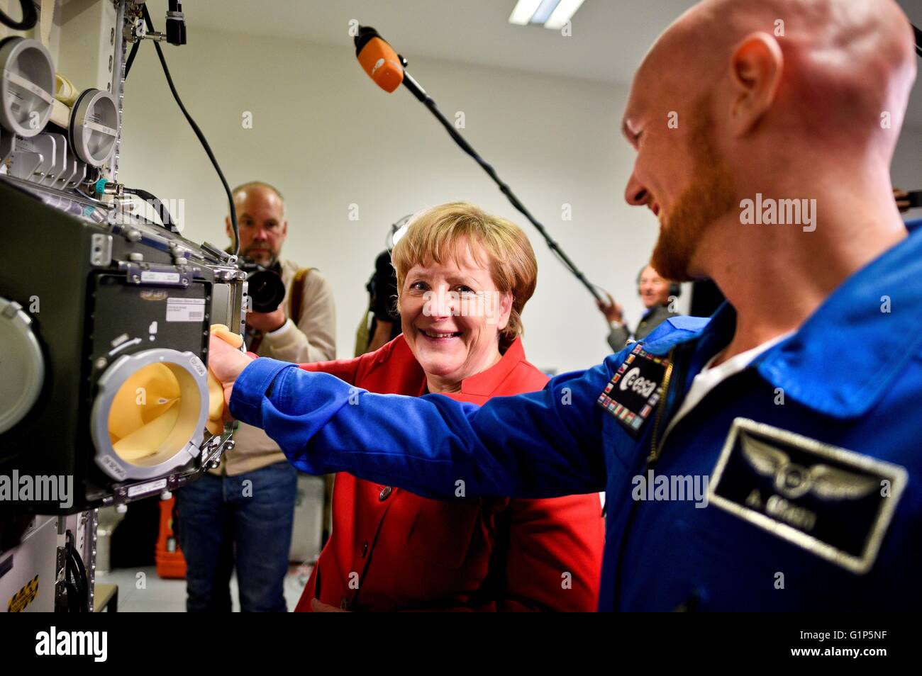 Angela merkel watch hi-res stock photography and images - Alamy