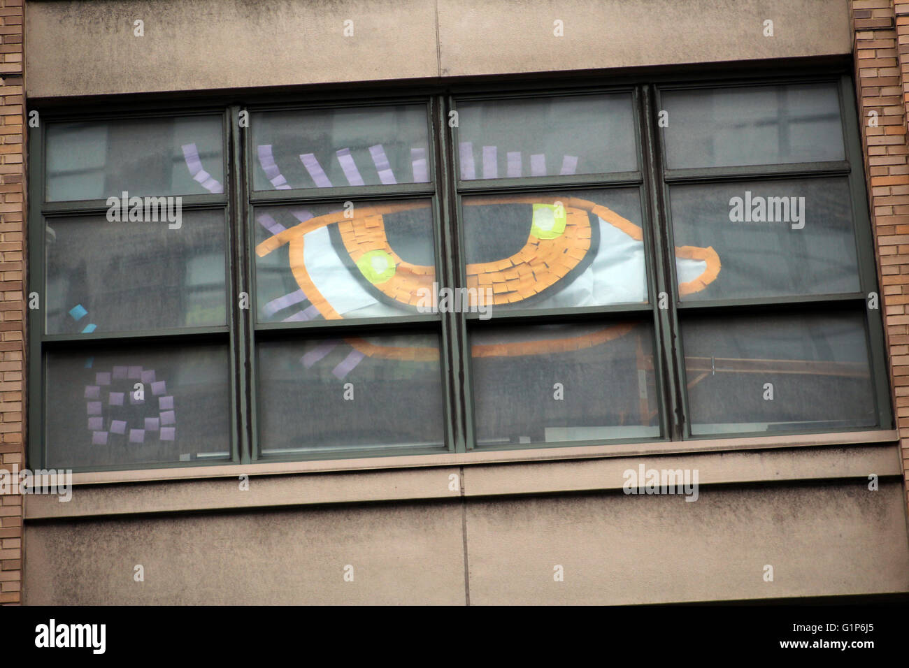 Post-it notes war breaks out in New York City Stock Photo - Alamy