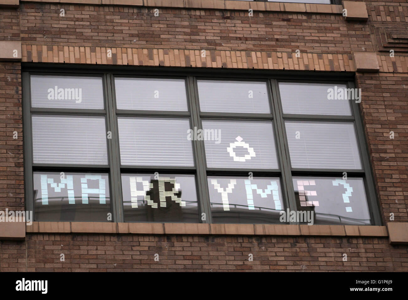 Post-it notes war breaks out in New York City Stock Photo - Alamy