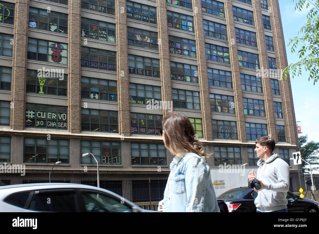 Post-it notes war breaks out in New York City Stock Photo - Alamy