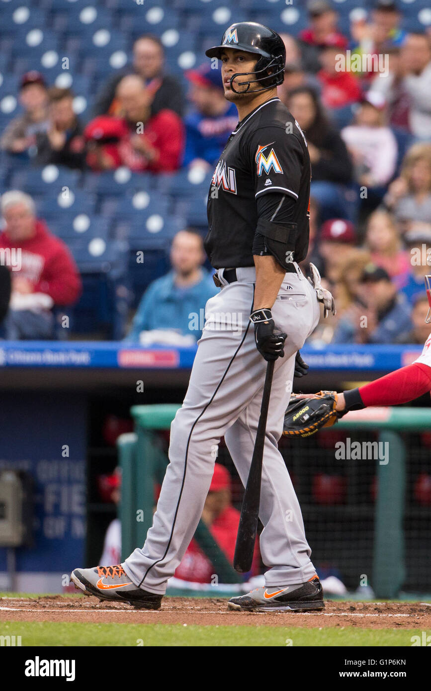 Miami marlins right fielder giancarlo stanton 27 hi-res stock ...