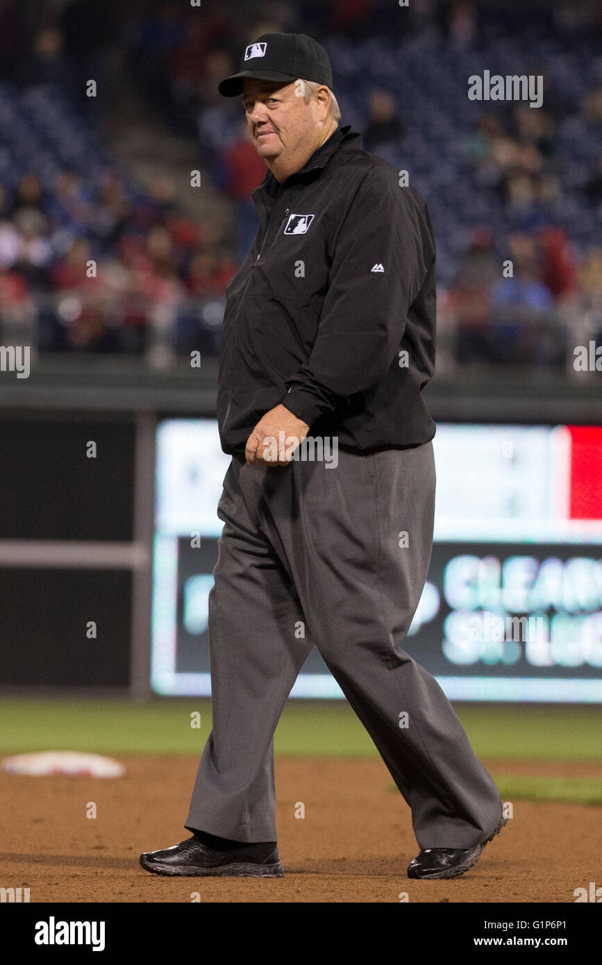 Philadelphia, Pennsylvania, USA. 17th May, 2016. Umpire Joe West (22 ...