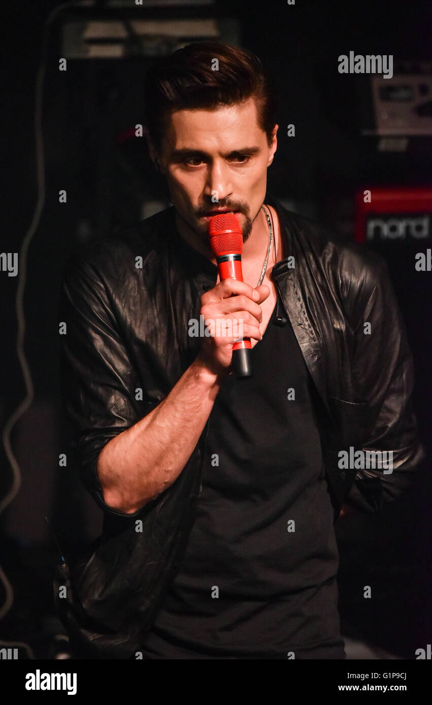 Russian singer Dima Bilan performs on the stage during his American ...