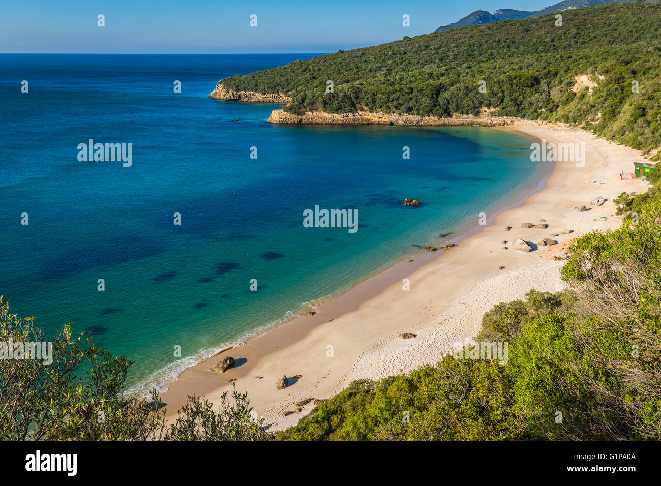 beach bay in Portinho da Arrabida, Portugal Stock Photo - Alamy