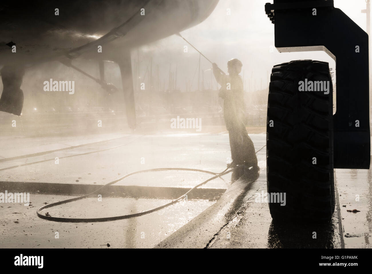 Jet washing hi-res stock photography and images - Alamy