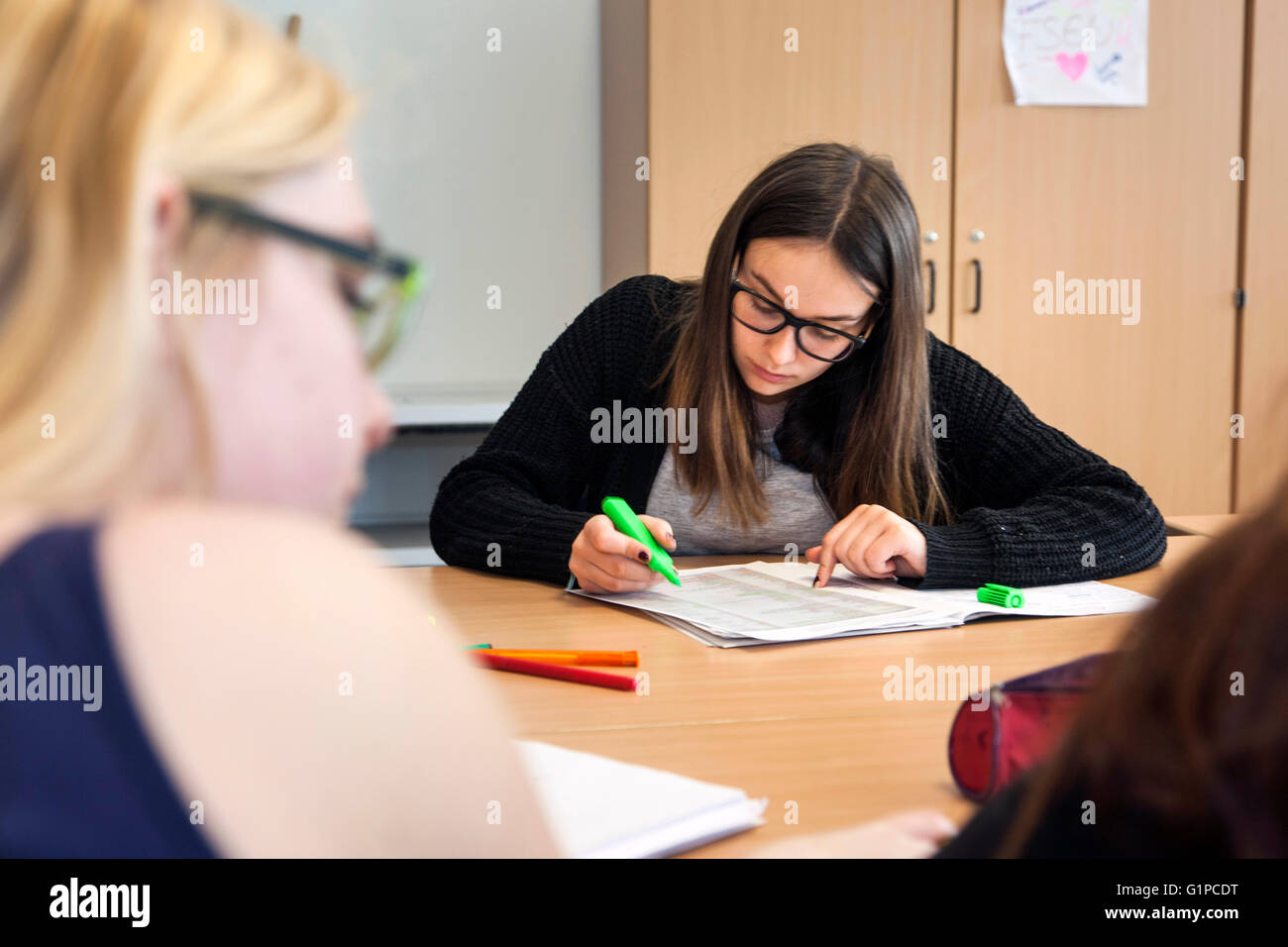 Middle school classroom report hi-res stock photography and images - Alamy