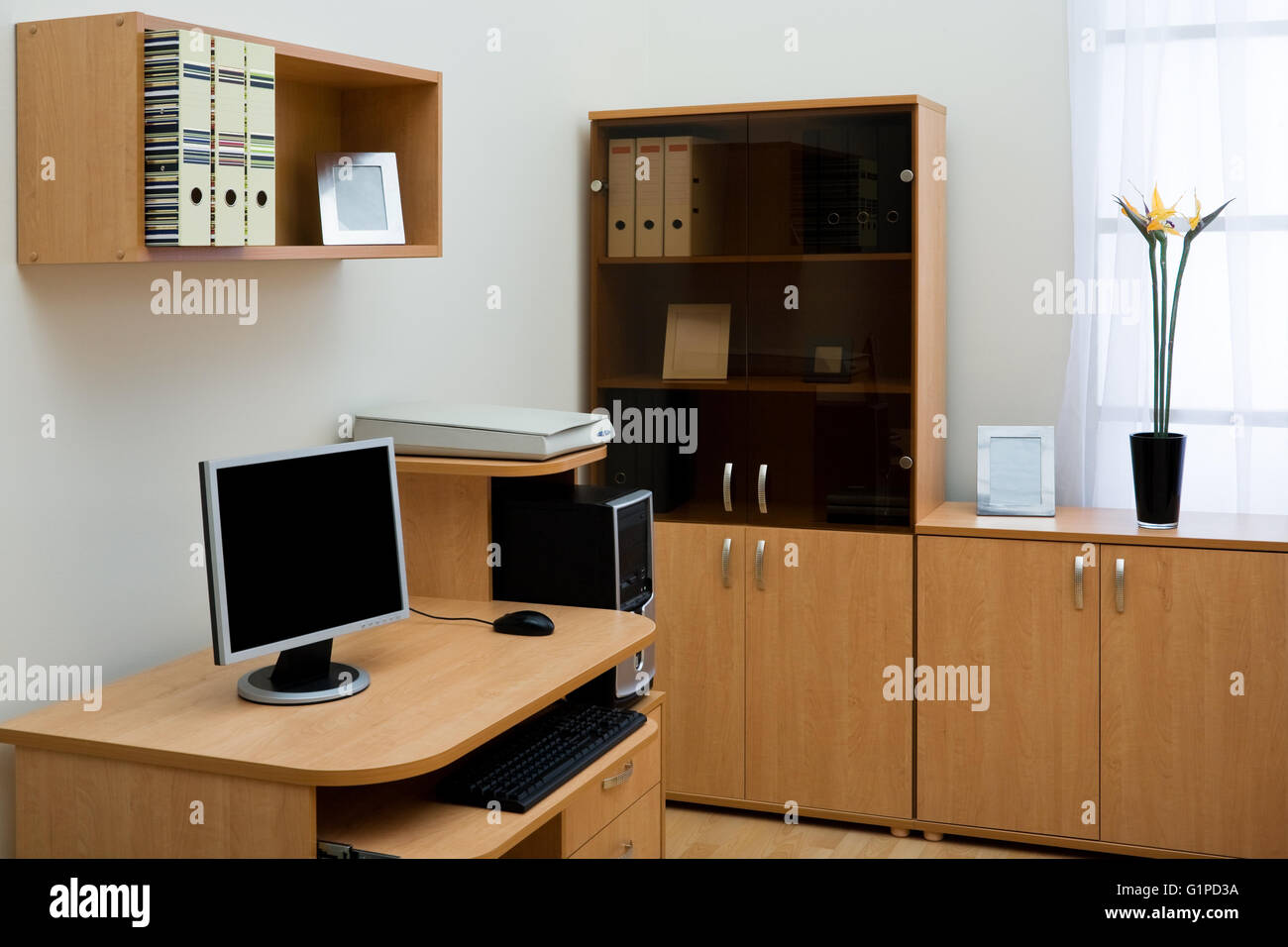 computer on a desk in a modern office Stock Photo - Alamy
