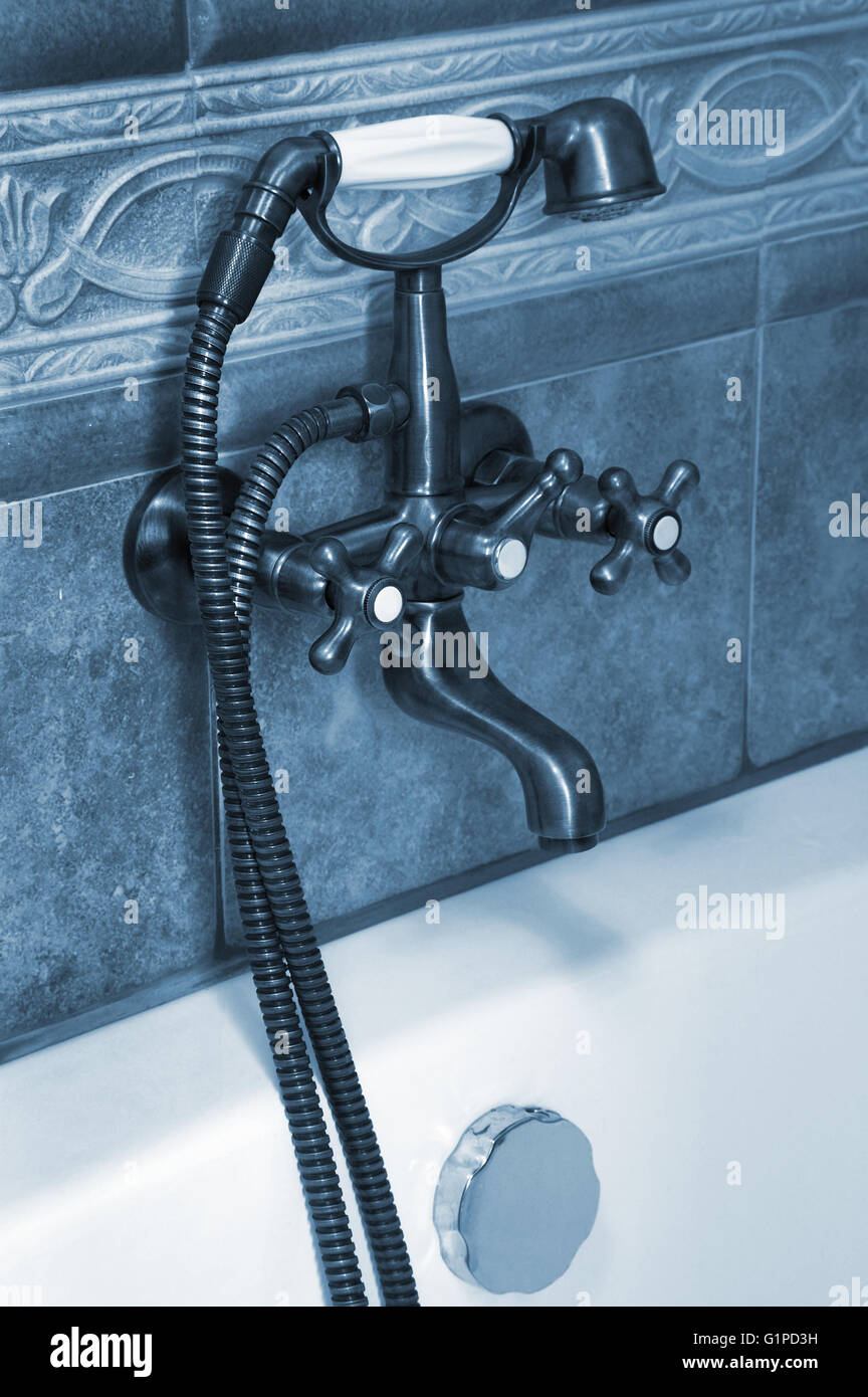 Antiques faucet hi-res stock photography and images - Alamy