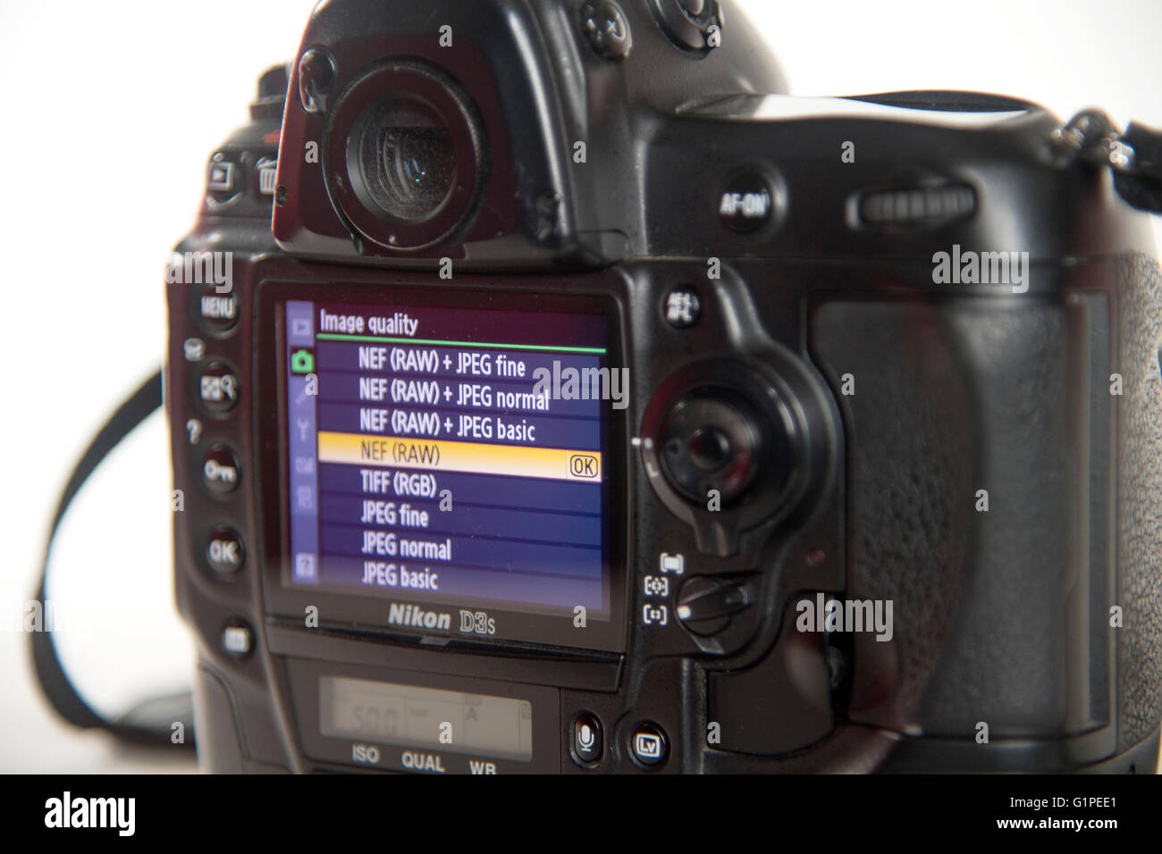 Body camera monitor hi-res stock photography and images - Alamy