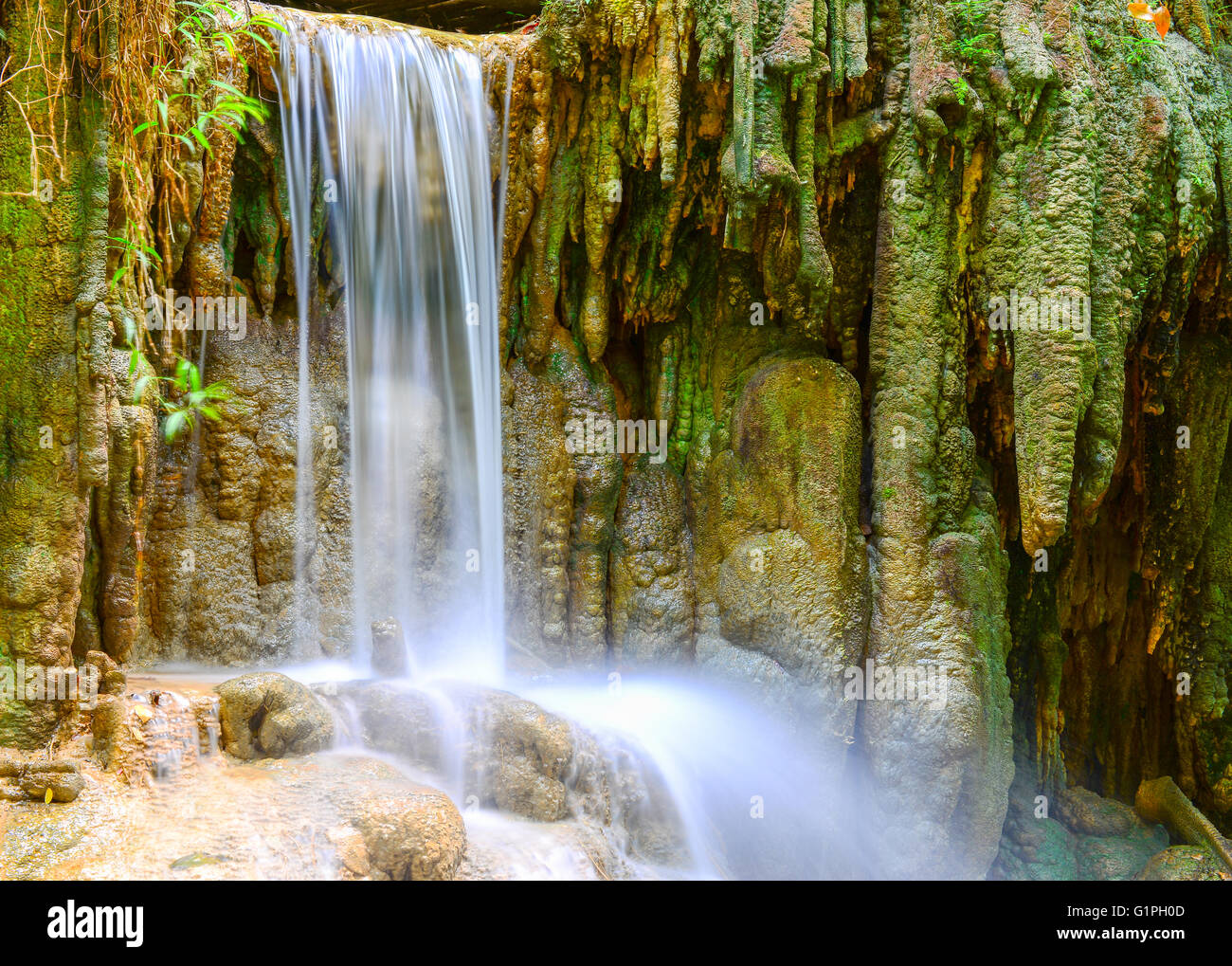 Wide waterfall in the forest hi-res stock photography and images - Alamy