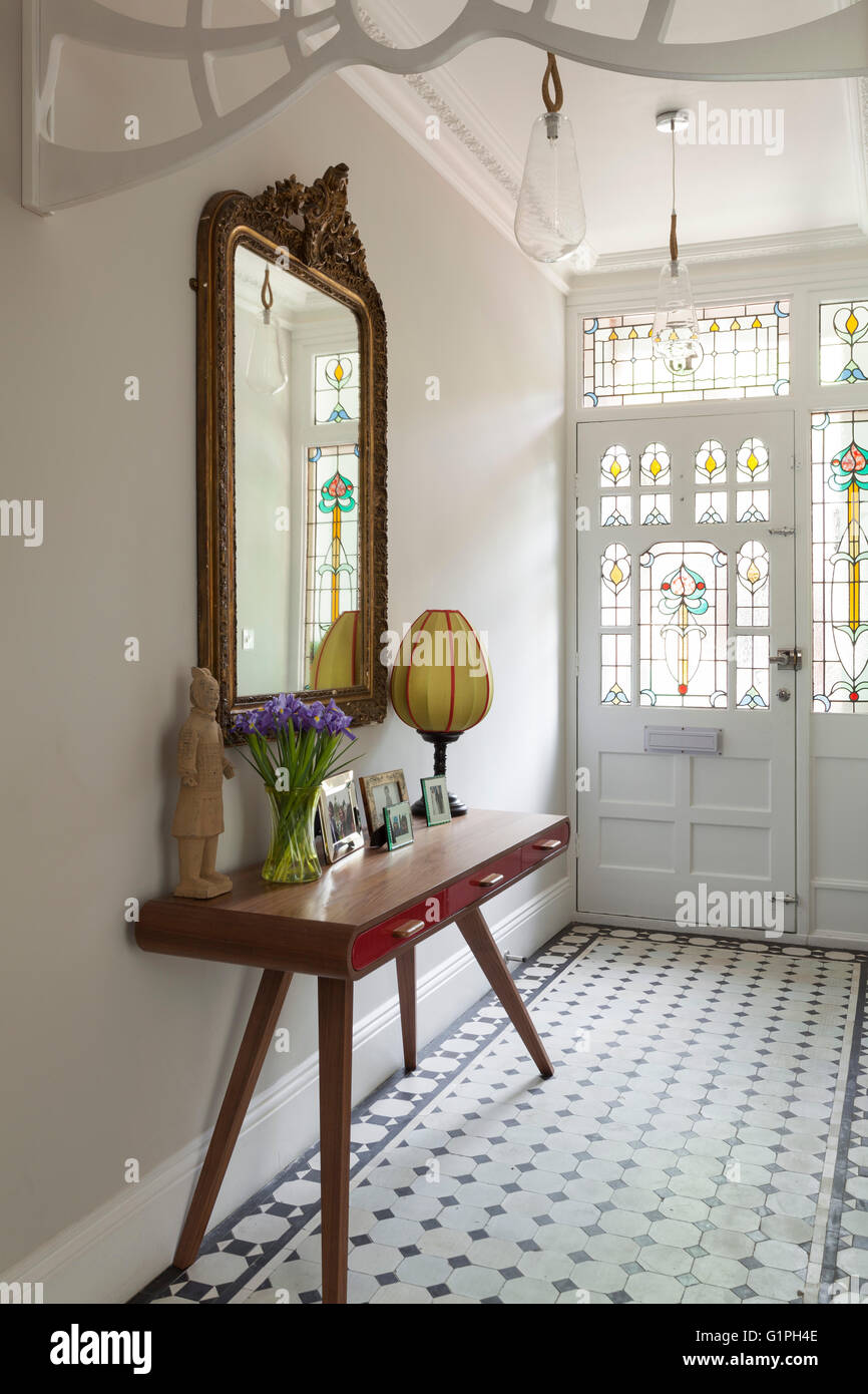 Edwardian House Entrance Stock Photos & Edwardian House Entrance Stock ...