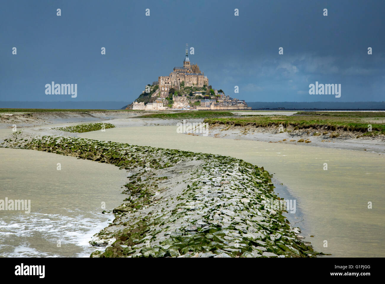 River Couesnon flowing into bay of Mont Saint Michel, Normandy, France ...
