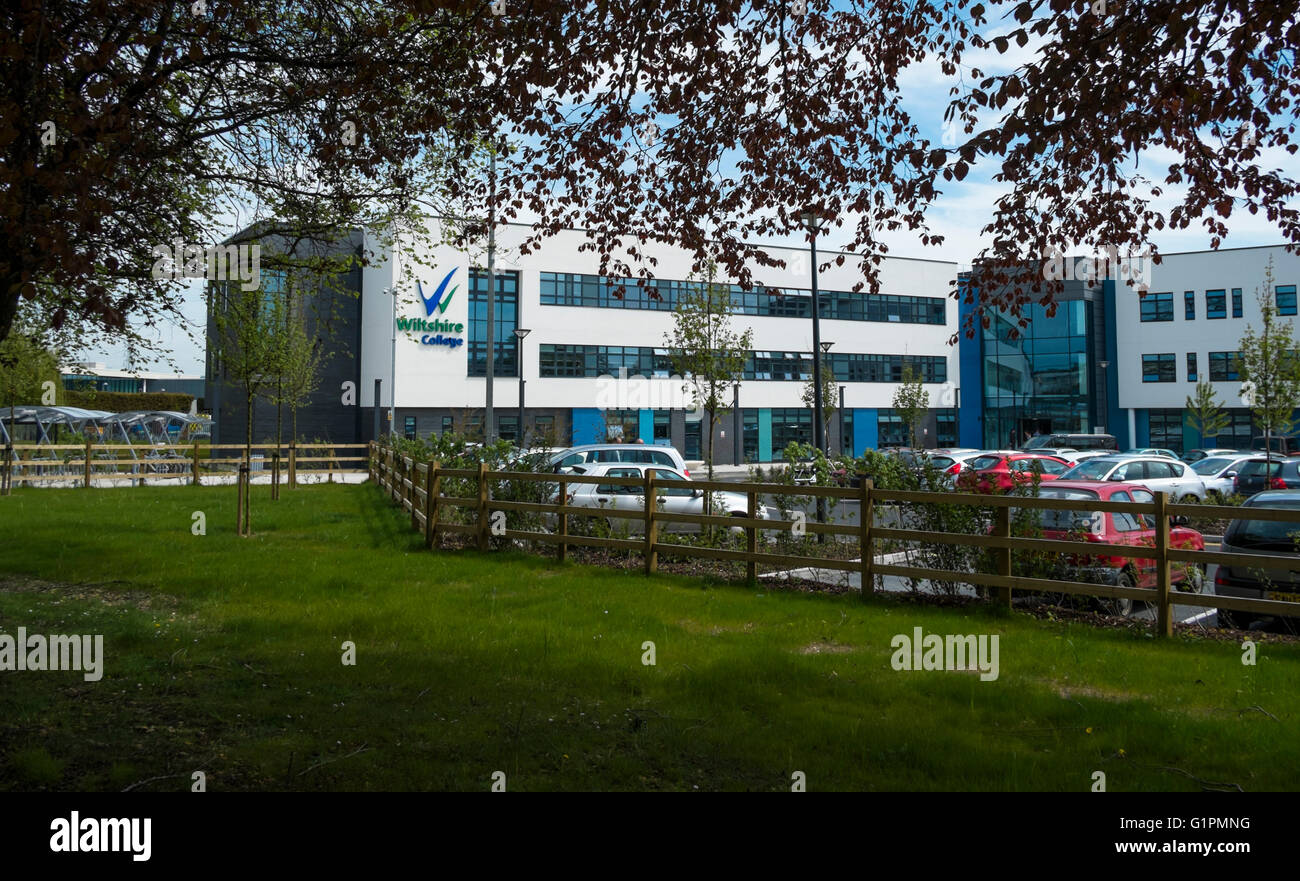 Chippenham Wiltshire England Wiltshire College Stock Photo - Alamy