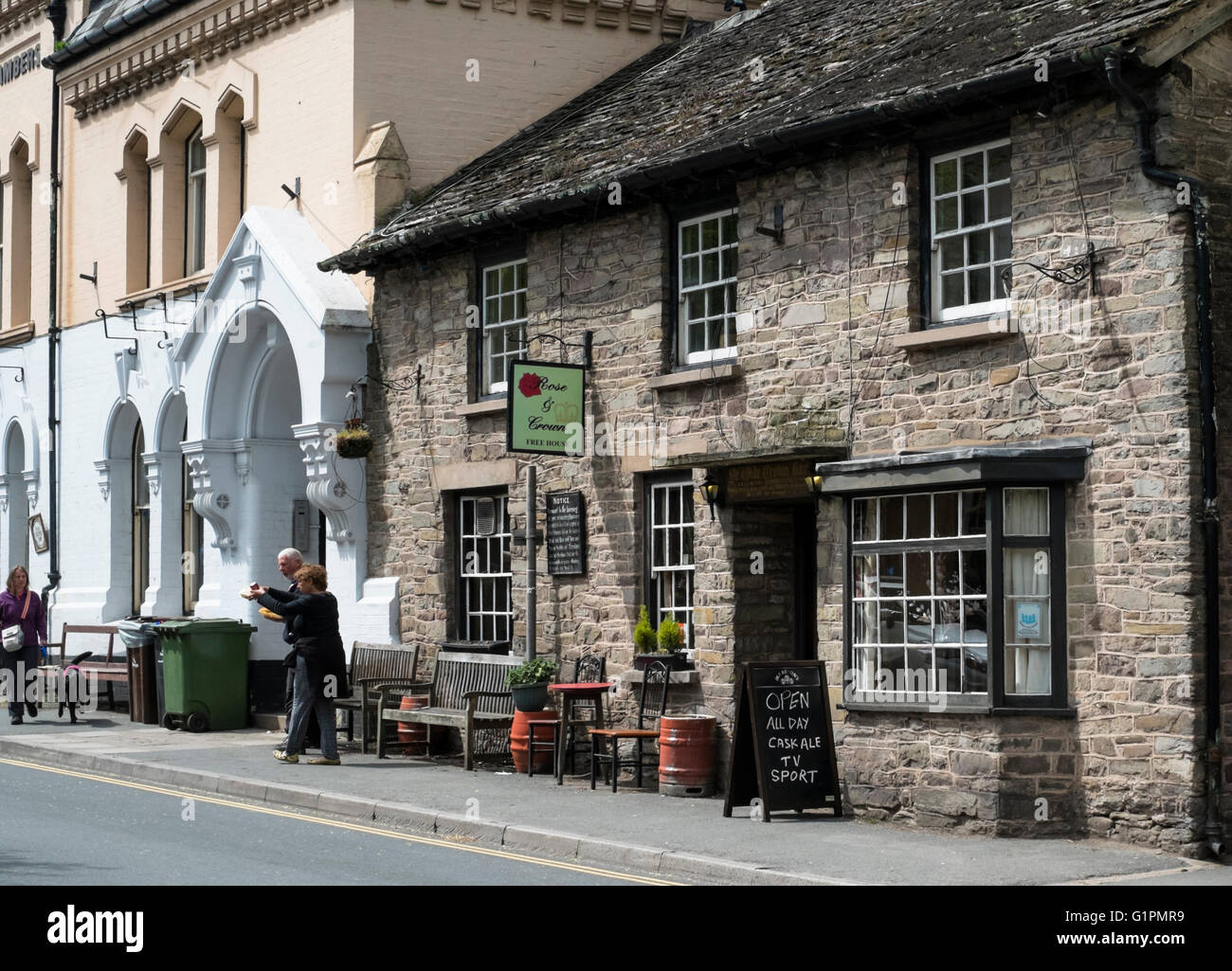 Wye crown hi-res stock photography and images - Alamy