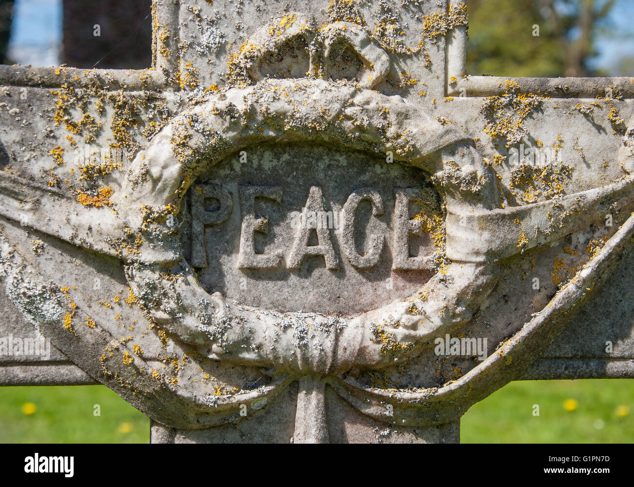 Headstone with 'peace' written on, St Andrew's Church, Church Lane ...