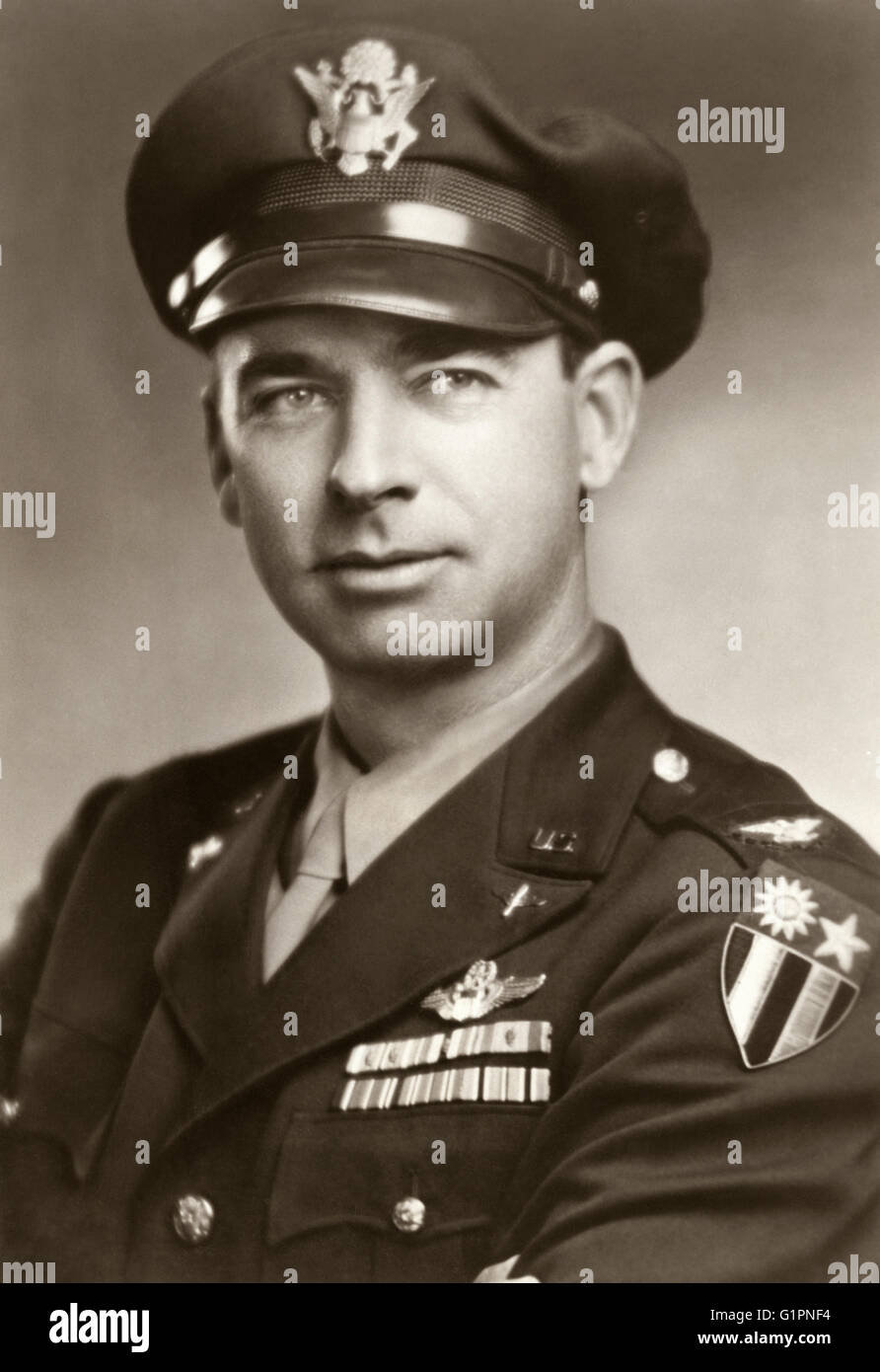ROBERT LEE SCOTT JR. (1908-2006). American fighter pilot and author of ...