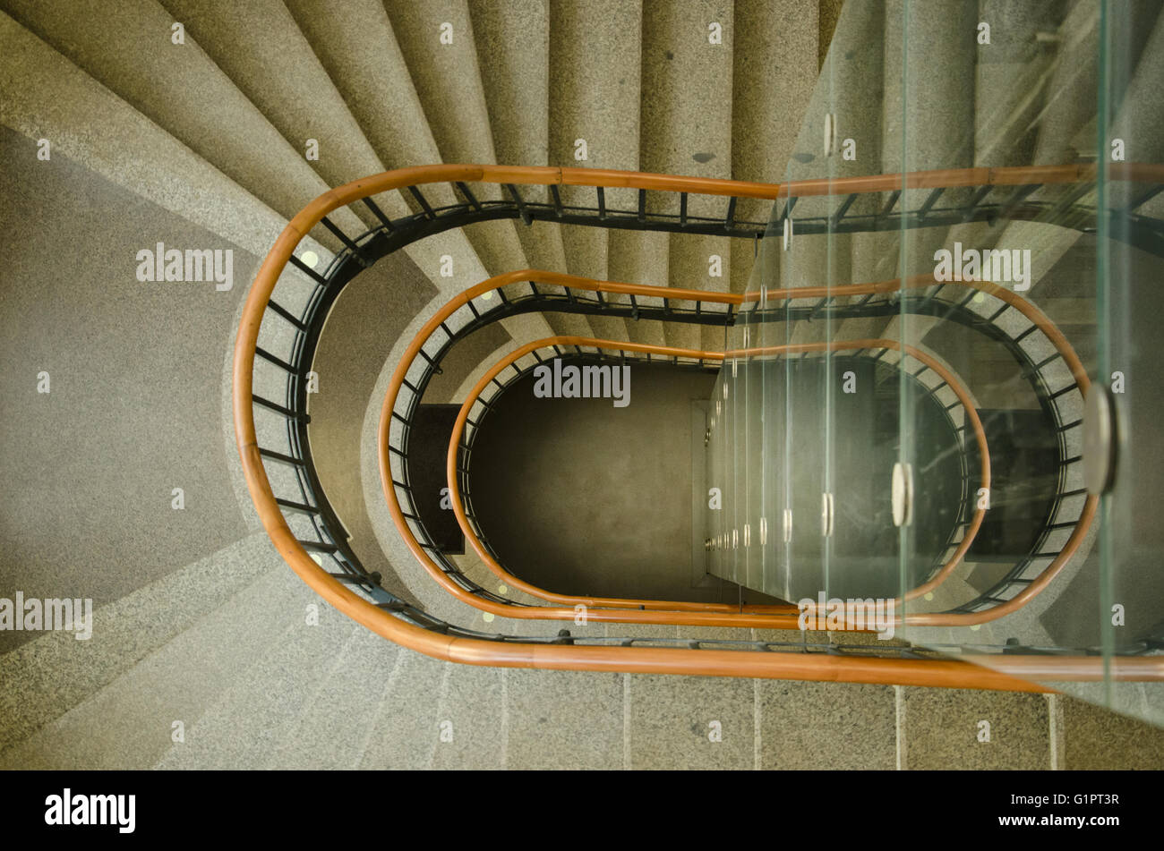 Elliptical Building Stock Photos & Elliptical Building Stock Images - Alamy