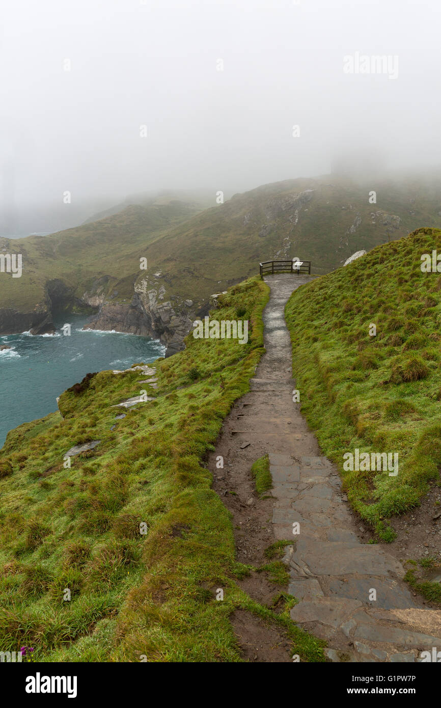 Castle steep path hi-res stock photography and images - Alamy