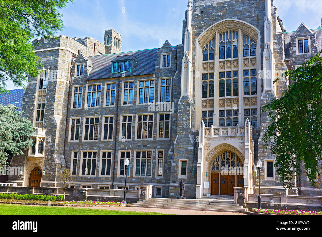 Georgetown university entrance hi-res stock photography and images - Alamy