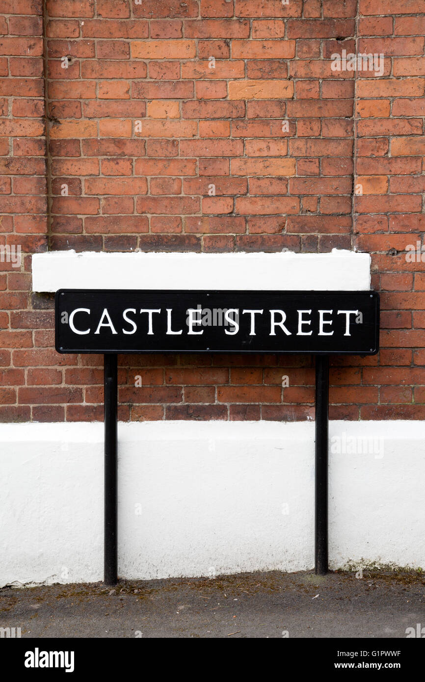 Castle Street Sign, Warwick, England, UK Stock Photo - Alamy