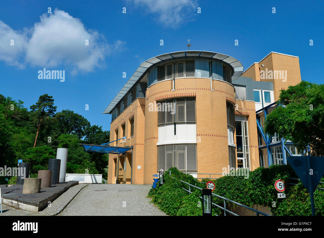 German geo research centre hi-res stock photography and images - Alamy