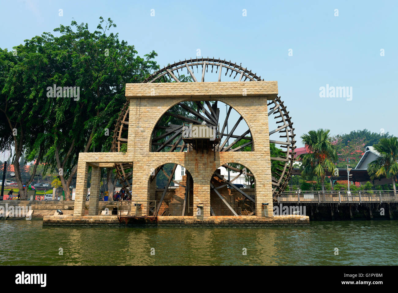 Waterwheel, Melaka river, Melaka, Malaysia Stock Photo - Alamy